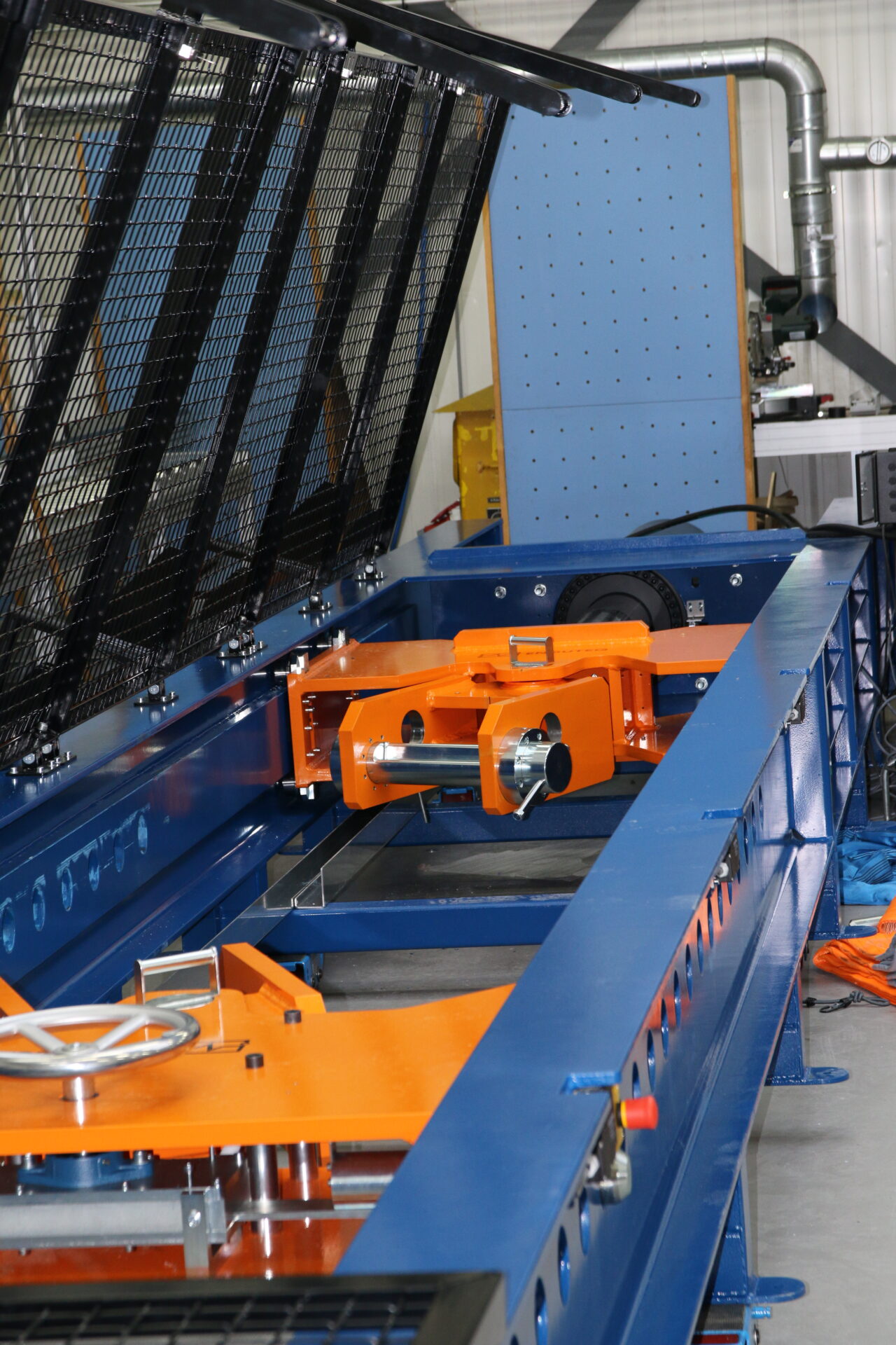 100 tons Universal testing machine - ENDUTEQ